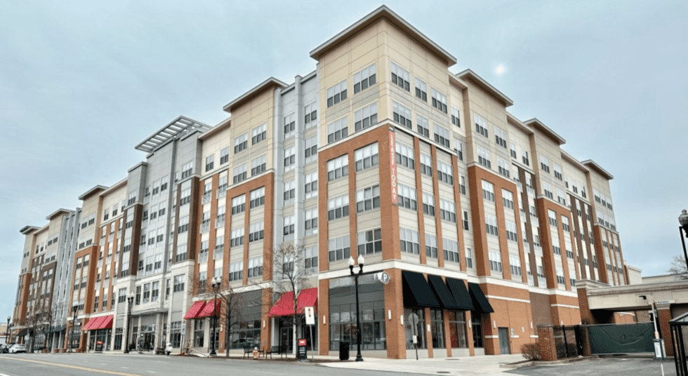 8 Tips for Selecting the Perfect Commercial Exterior Paint Color ...